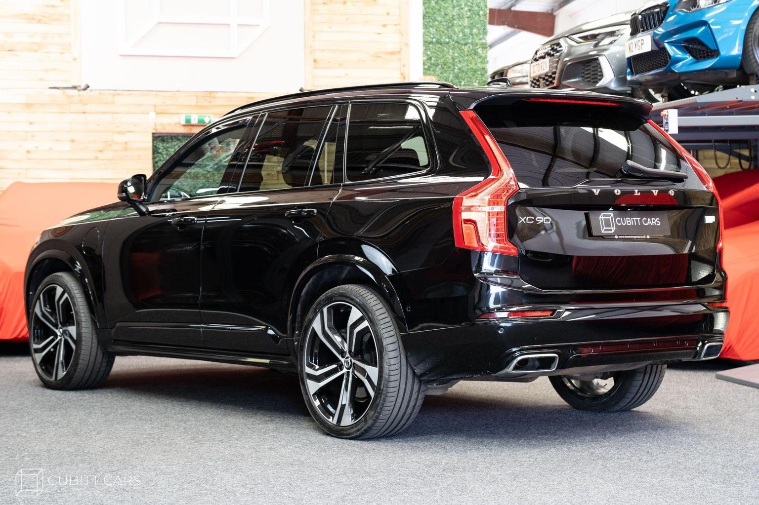SOLD - Used VOLVO XC90 2020 Black in Bingley, West Yorkshire | Cubitt Cars
