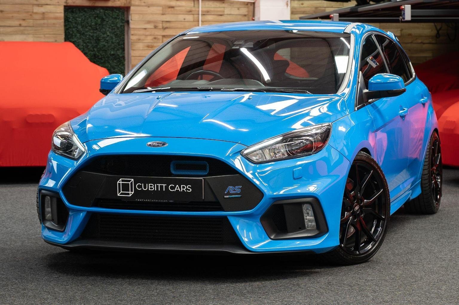 SOLD - Used FORD FOCUS 2016 Blue in Bingley, West Yorkshire | Cubitt Cars