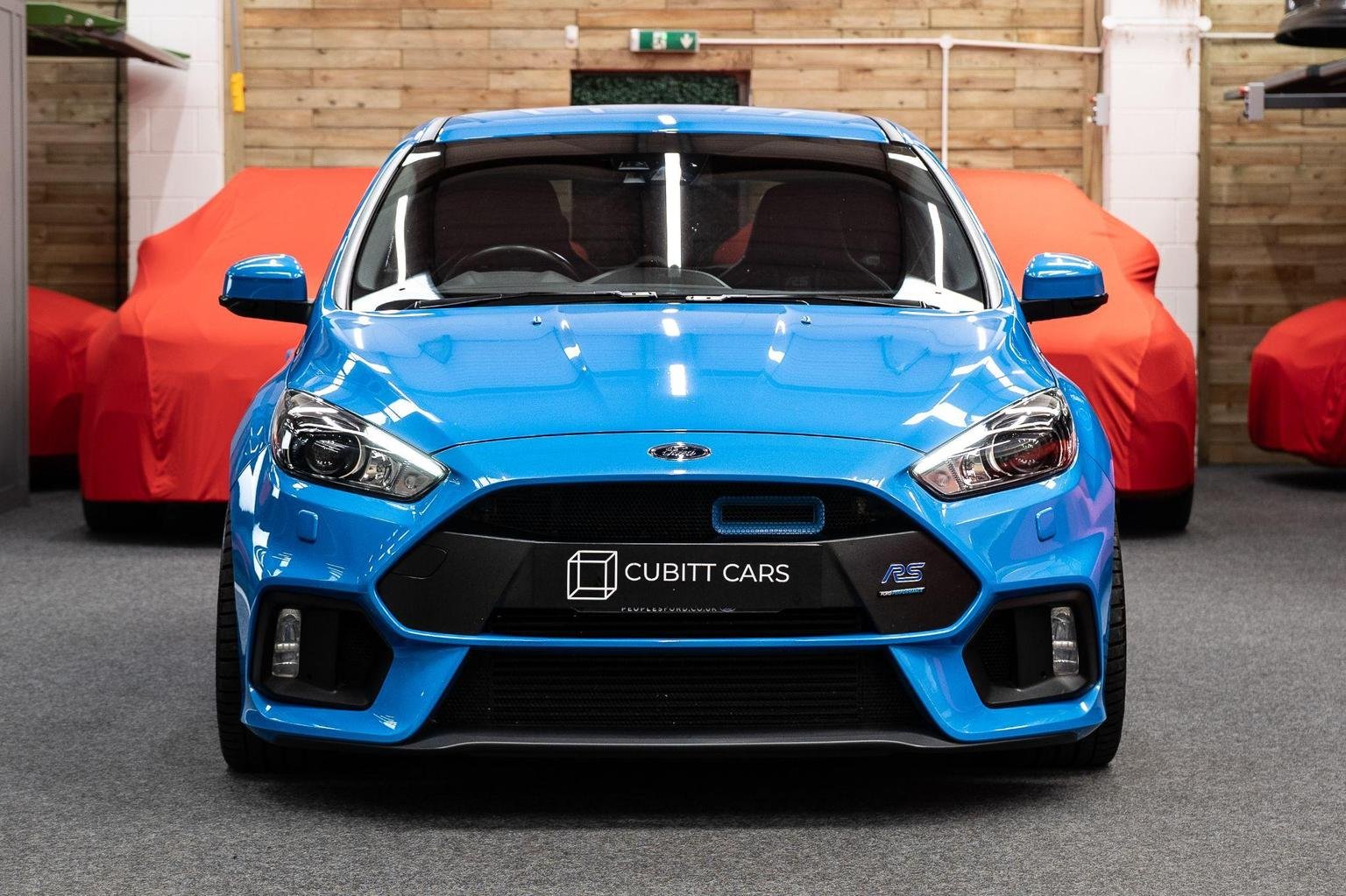 SOLD - Used FORD FOCUS 2016 Blue in Bingley, West Yorkshire | Cubitt Cars