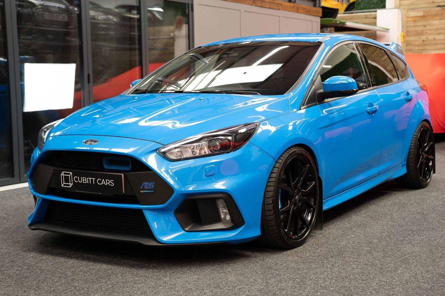 SOLD - Used FORD FOCUS 2016 Blue in Bingley, West Yorkshire | Cubitt Cars